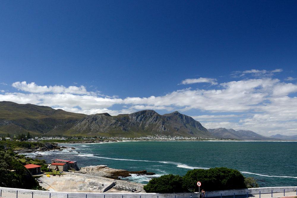 Hermanus Tourism | Hermanus Tour & Travel Guide at WeAreHolidays